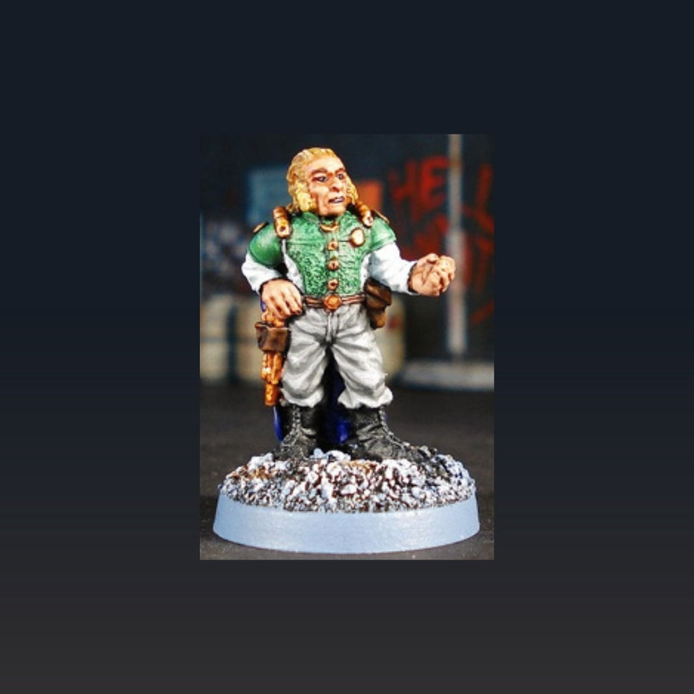 Trader with Cape Miniature – em4miniatures